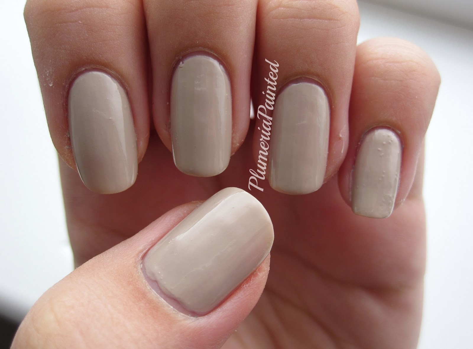 PlumeriaPainted: Beige Nails: Ciate - Cookies and Cream