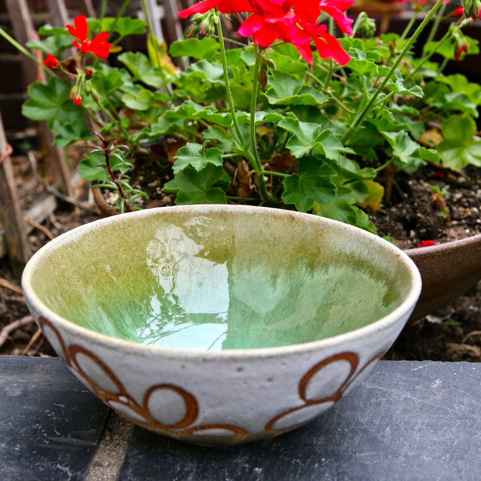 liz kinder pottery: September 2014