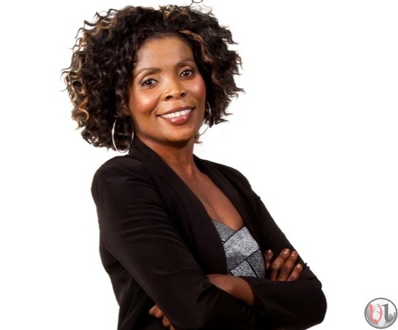 ROSE MUHANDO AMESHTAKIWA KWA WAZIRI NAPE NNAUYE JUU YA UTAPELI HUU ...