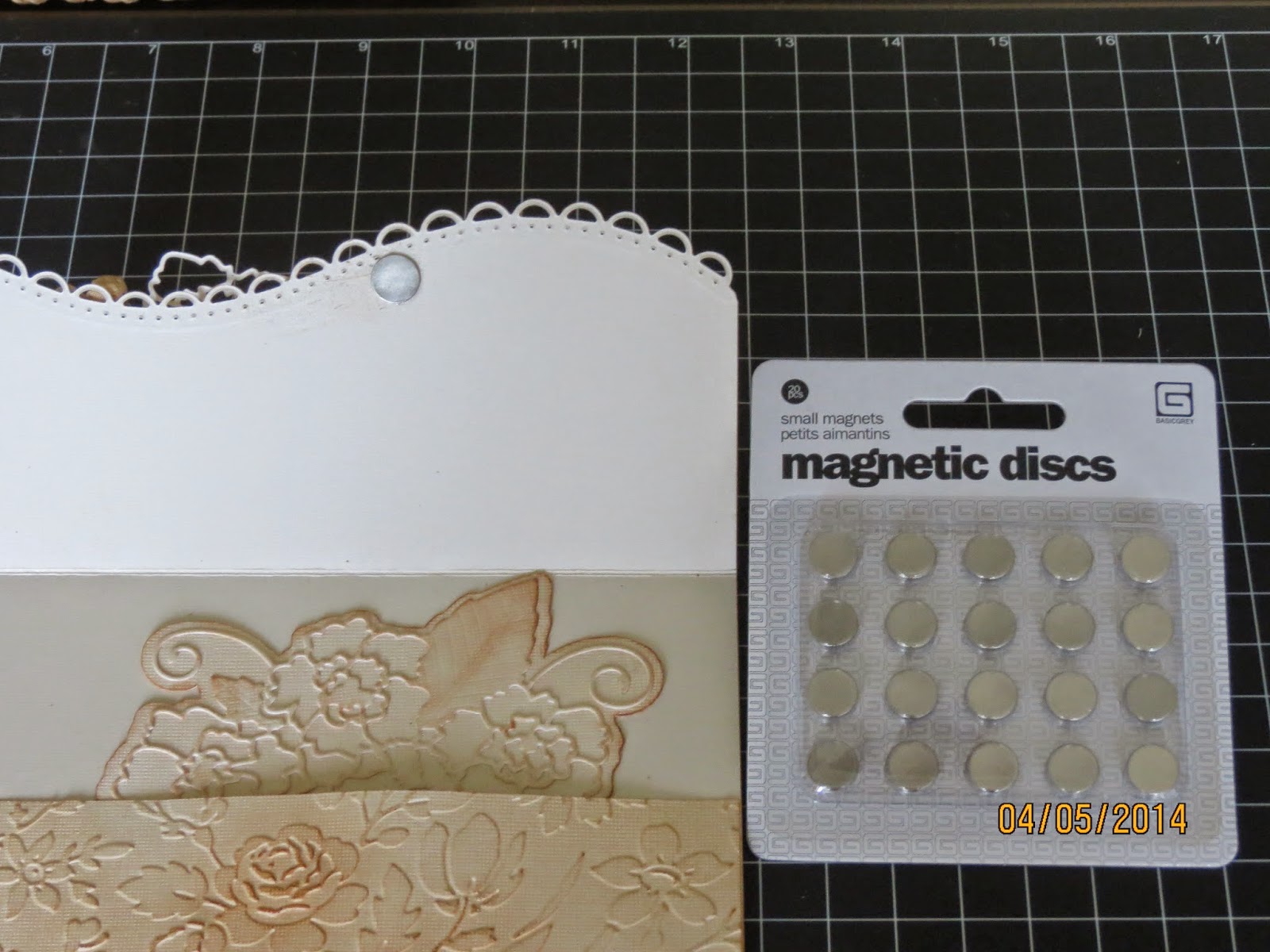 Ligaya's Creativity Zone: Spellbinders Card - (Borderabilities) Curved ...