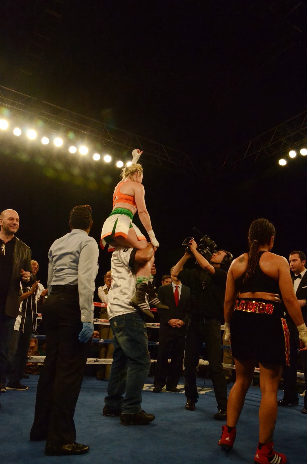 the other paper: Legendary Roseland Ballroom hosts final boxing event ...