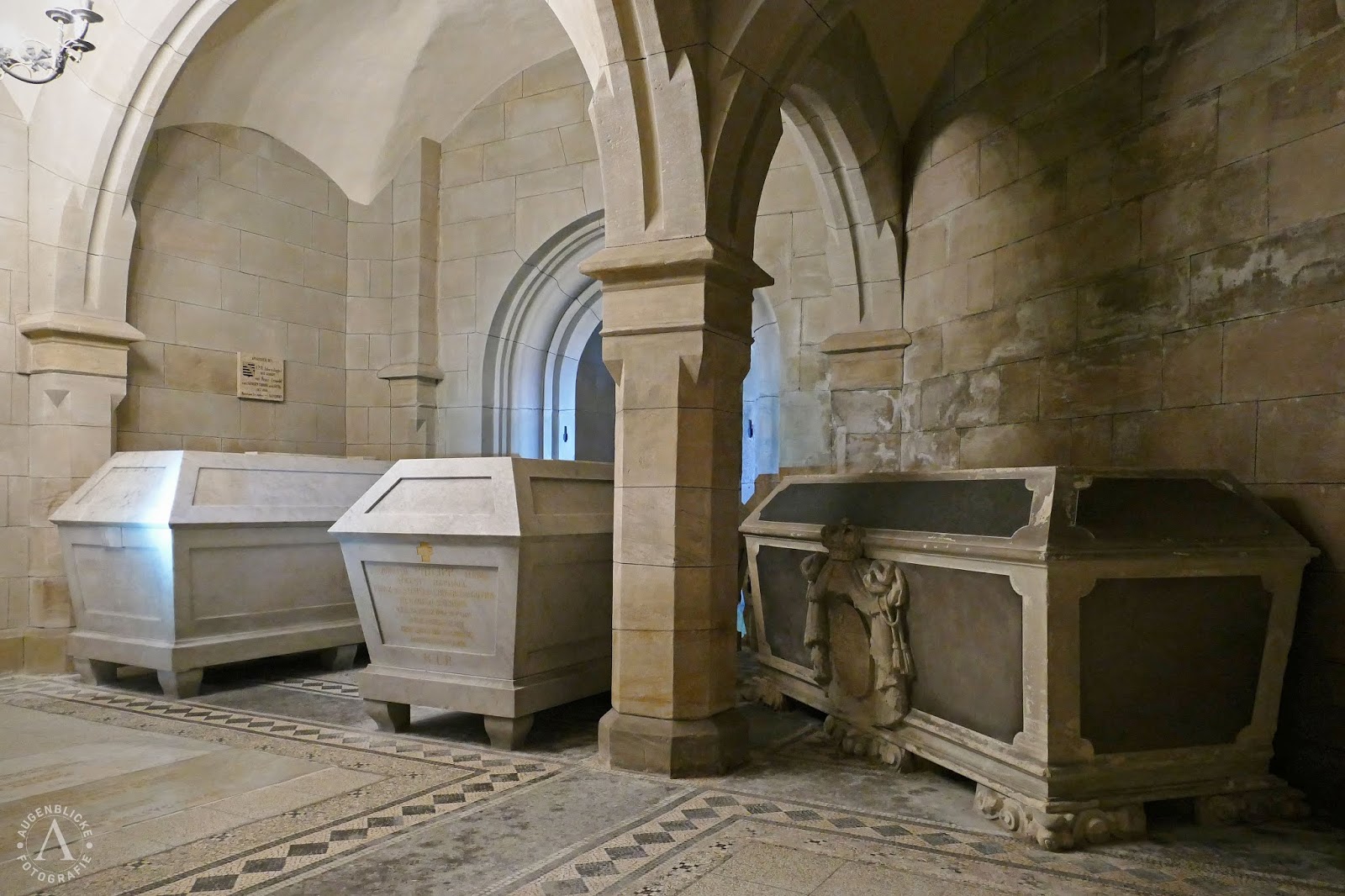 Augenblicke Fotografie: Die Koháry Gruft St. Augustin