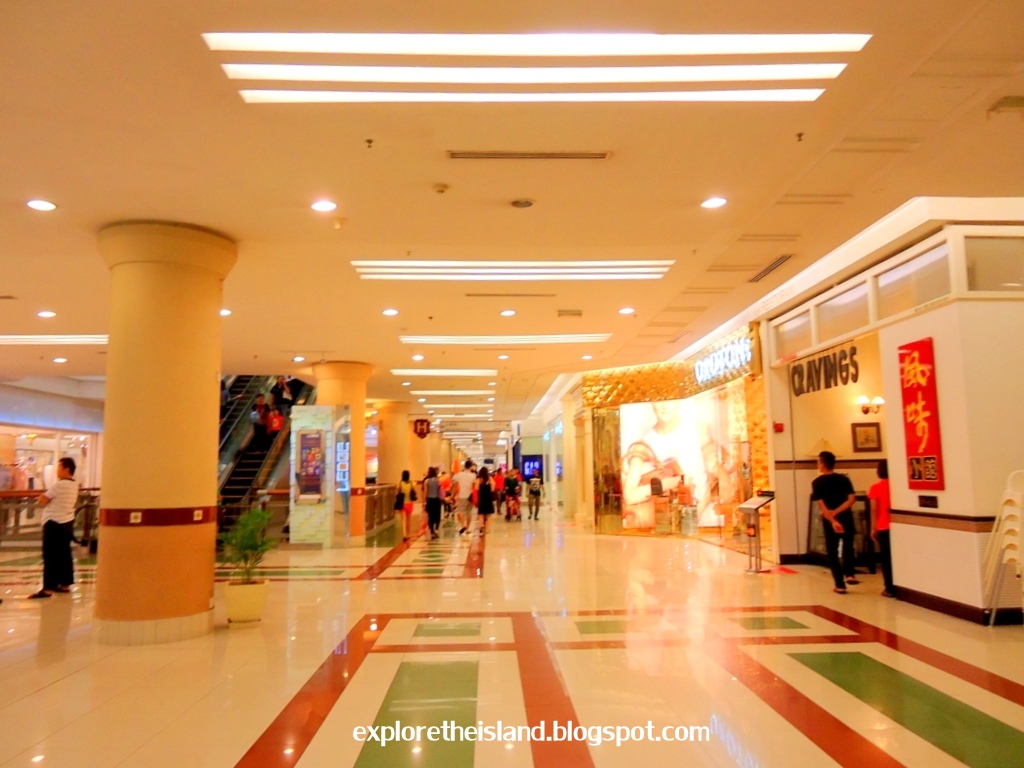 Ritz Style: One Utama Mall