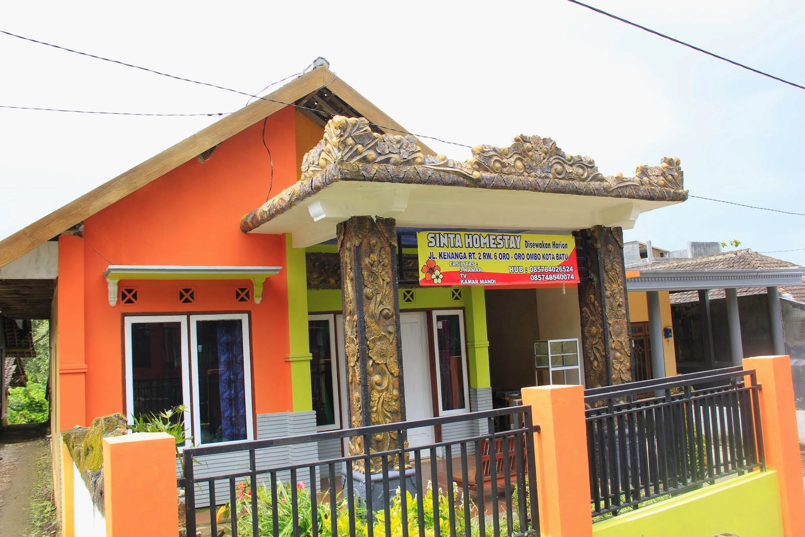 Sinta Homestay Batu Malang - Villa Homestay Batu Malang