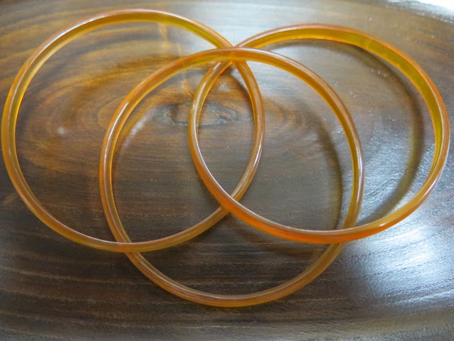 VINTAGE JAPANESE JEWELRY HIZENYA / 昭和ジュエリー/買取＆販売 : 543：中古 鼈甲 バングル