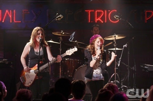 There Is Only ONE TREE HILL: Haley Bob James Scott