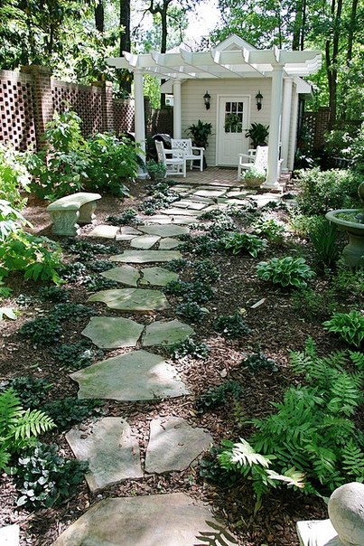Garden path decorating ideas ~ English garden