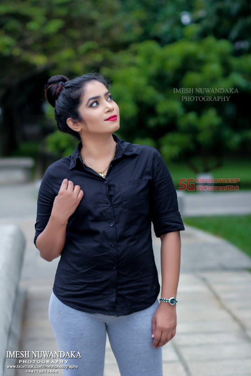 Theja Nadeeshani New Photoshoot