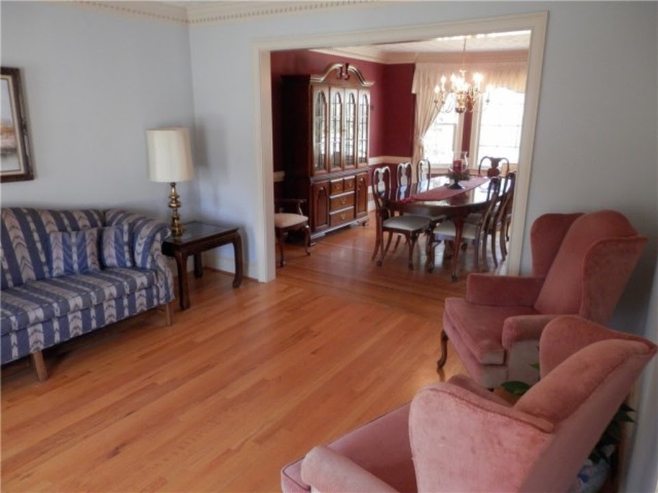 OAK HOUSE DESIGN CO.: The Oak House Reno-{Old and New Floors & A Stain ...