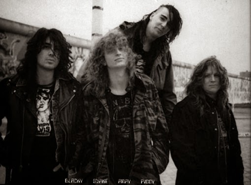 Voivod | Canadá | (Discografía) | Old Tendencies | World Wide Thrash Metal