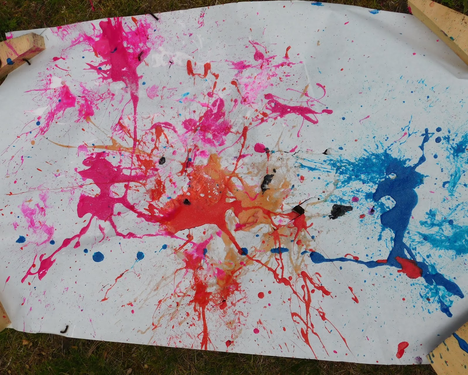 Art Project #95: Balloon Splatter Painting