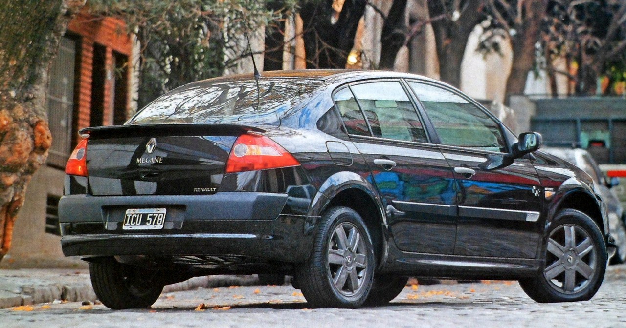 2003 Renault Megane II Sport Sedan 2.0 16v Automatic related infomation ...