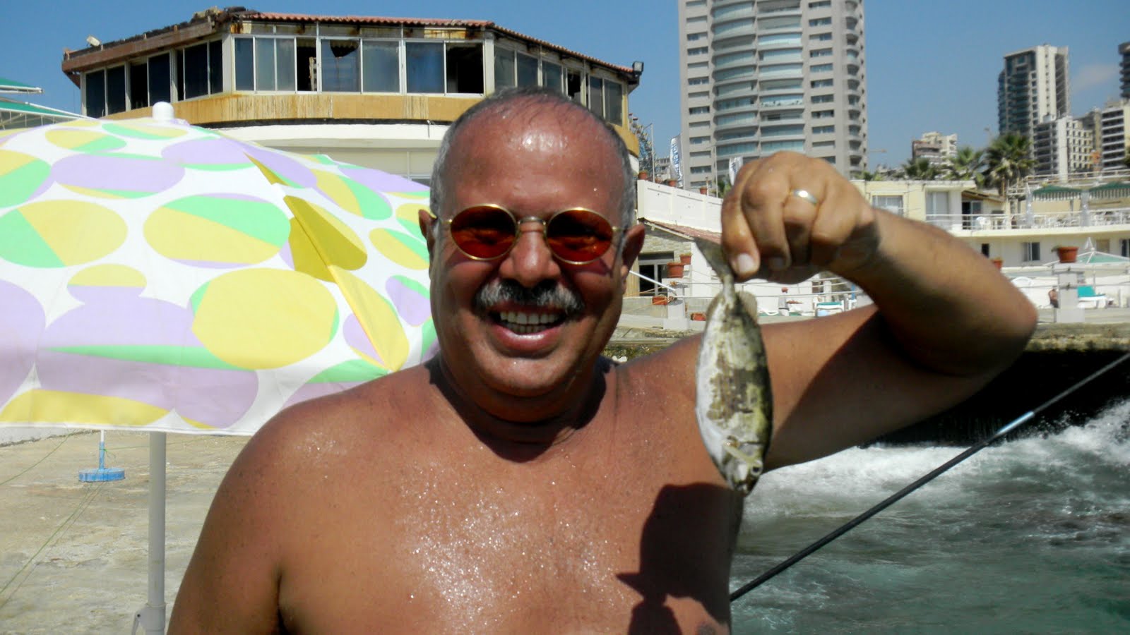 The Atlantic Divides....: Long Beach Club, Beirut