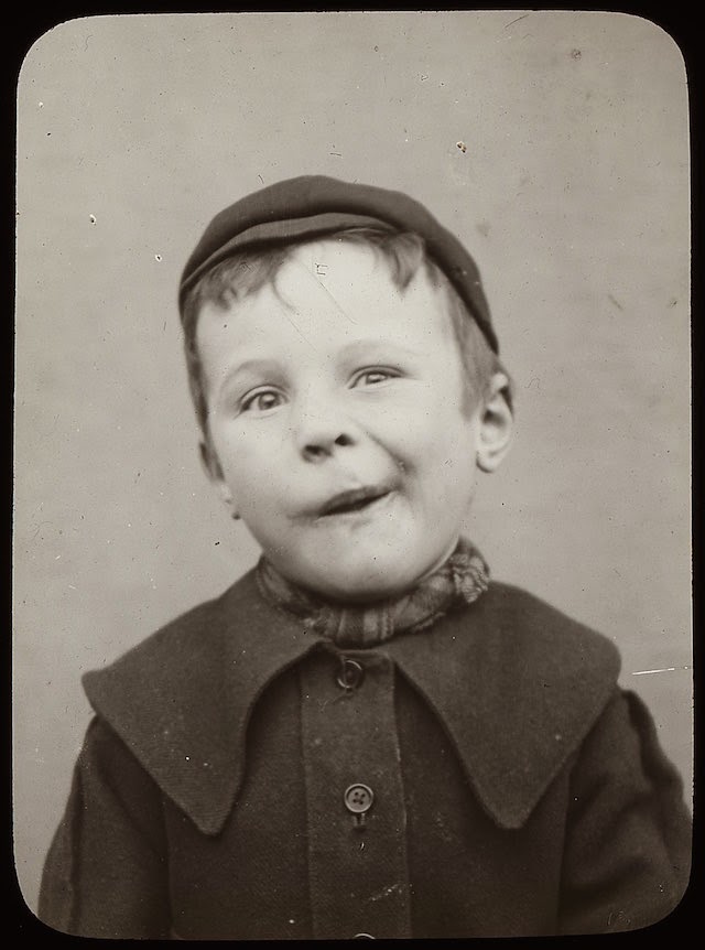 The Real Fun and Humour Portraits of Victorian Silly Faces, ca. 1900 ...