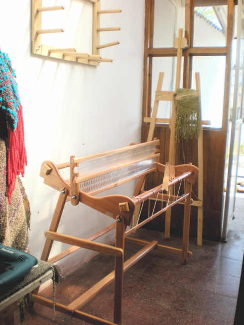 RUECAS Y TELARES: TELAR TELARES DE PEINE O ESTUDIO ARTESANAL CON PEINE ...