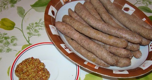 Cristina's world: Carnati fierti in zeama de varza