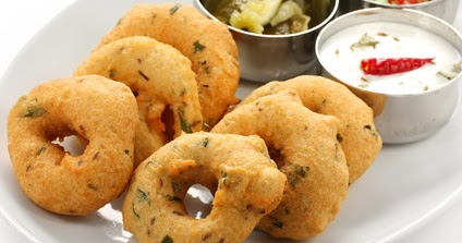 Learn How To Make Ulundu vada favorite evening snacks