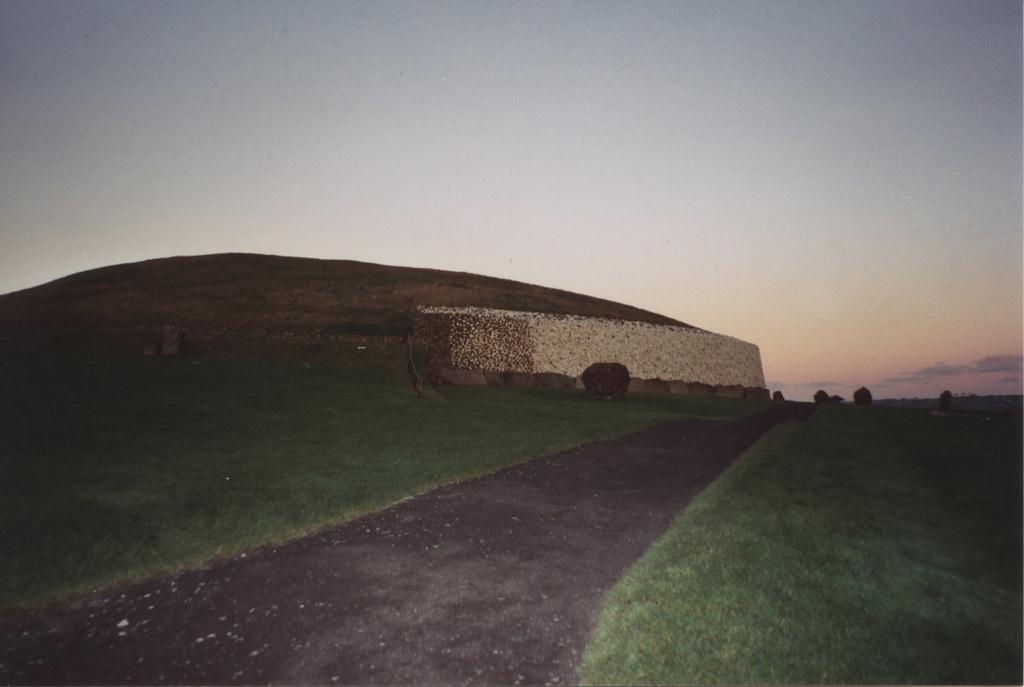 Traipsing Through The Tulips: Winter Solstice - Newgrange, Ireland
