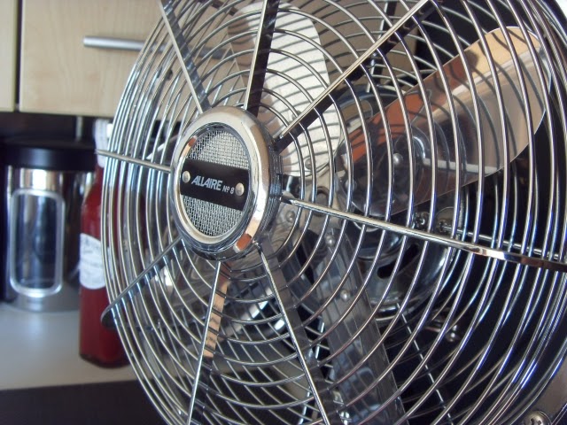 Design Trawler: Allaire's [Pan Am] Cool Blades