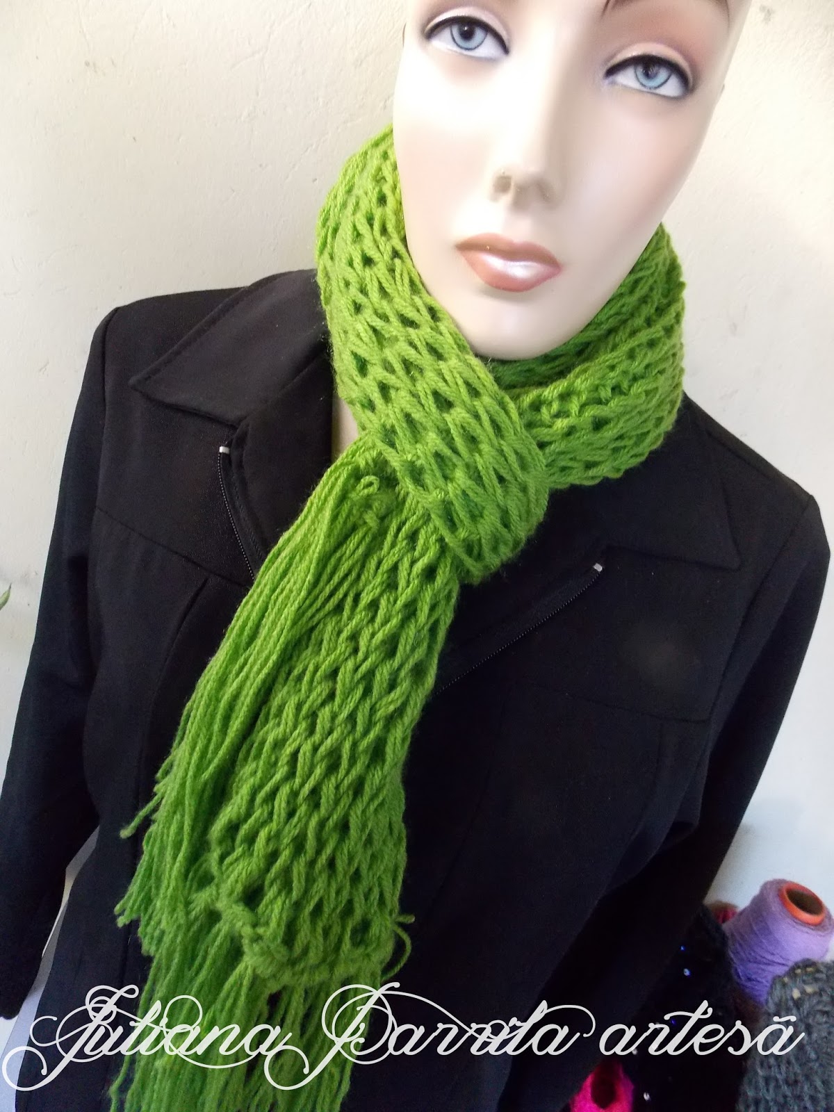 Juliana Parrila Artesã: Cachecol em trico- cachecol que desmancha (magico)