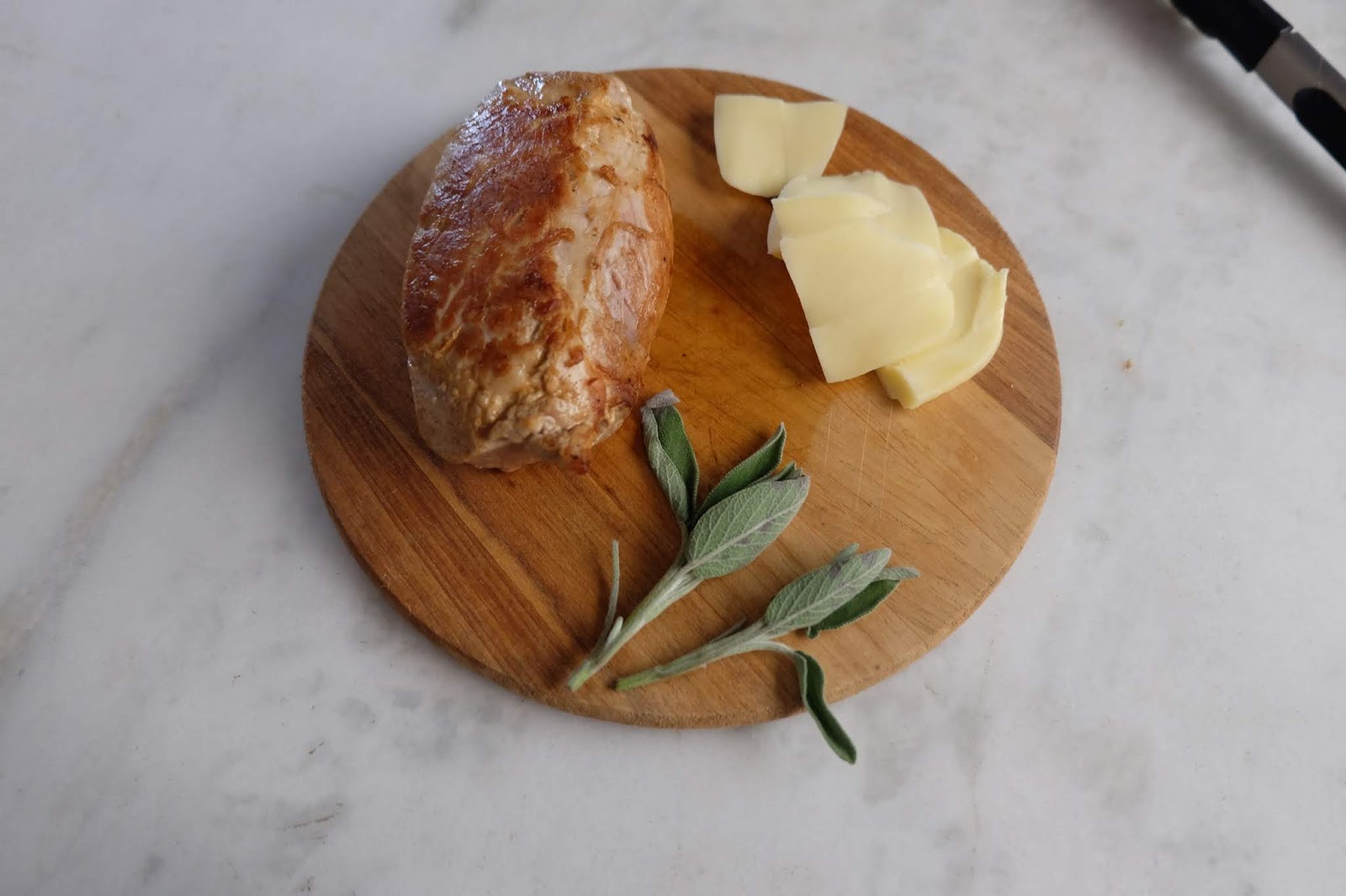 Filé de porco recheado com queijo - Lilica Gourmet