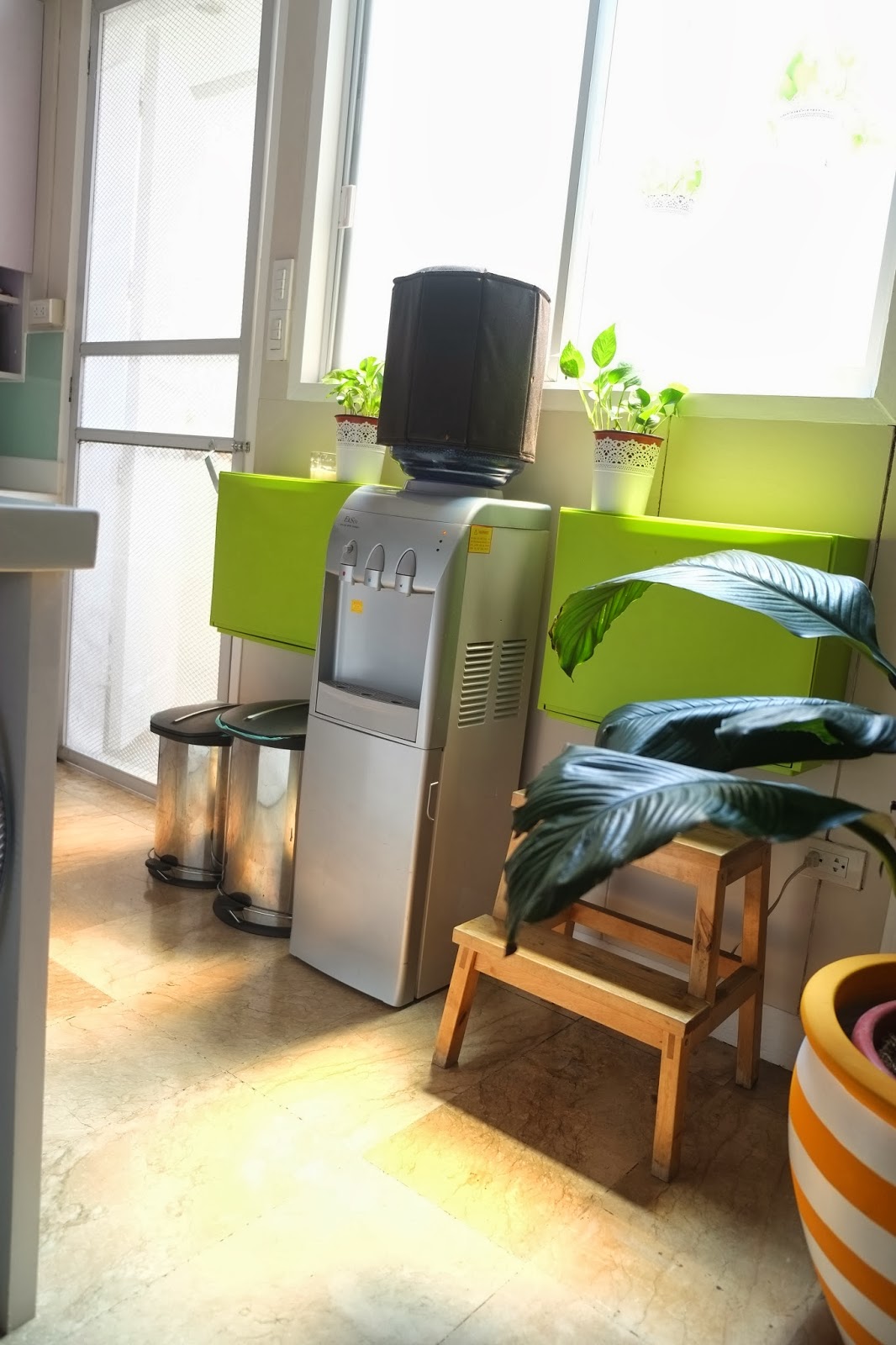 DIY Corporate Mom: Our Recycling Corner