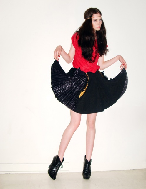 The Droll Doll House: Model of the Moment - Taylor Warren