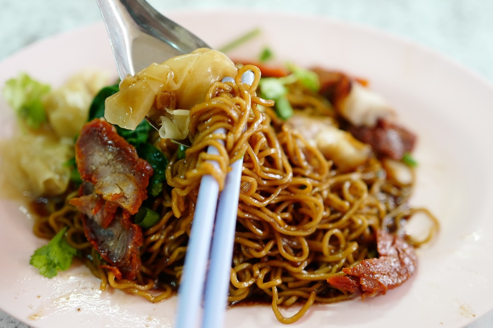 JE TunNel: FOOD for Thought @ Betong, Thailand!