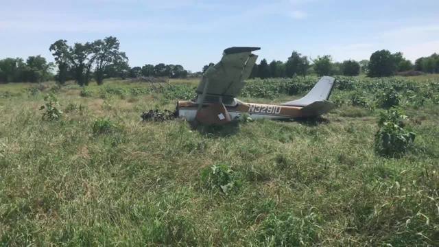 Kathryn's Report: Cessna 182F Skylane, skydiving flight conducted under ...