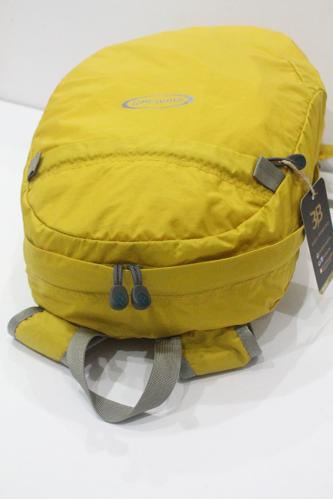 BUNDLEBARANGBAEK: Original MONTBELL Backpack.