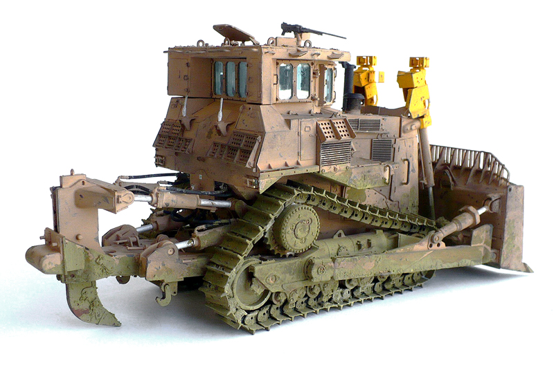 The Great Canadian Model Builders Web Page!: Caterpillar D9R Armored ...