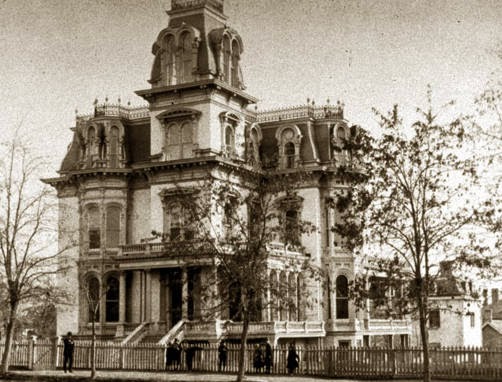 Calendario Mormon: The Gardo House