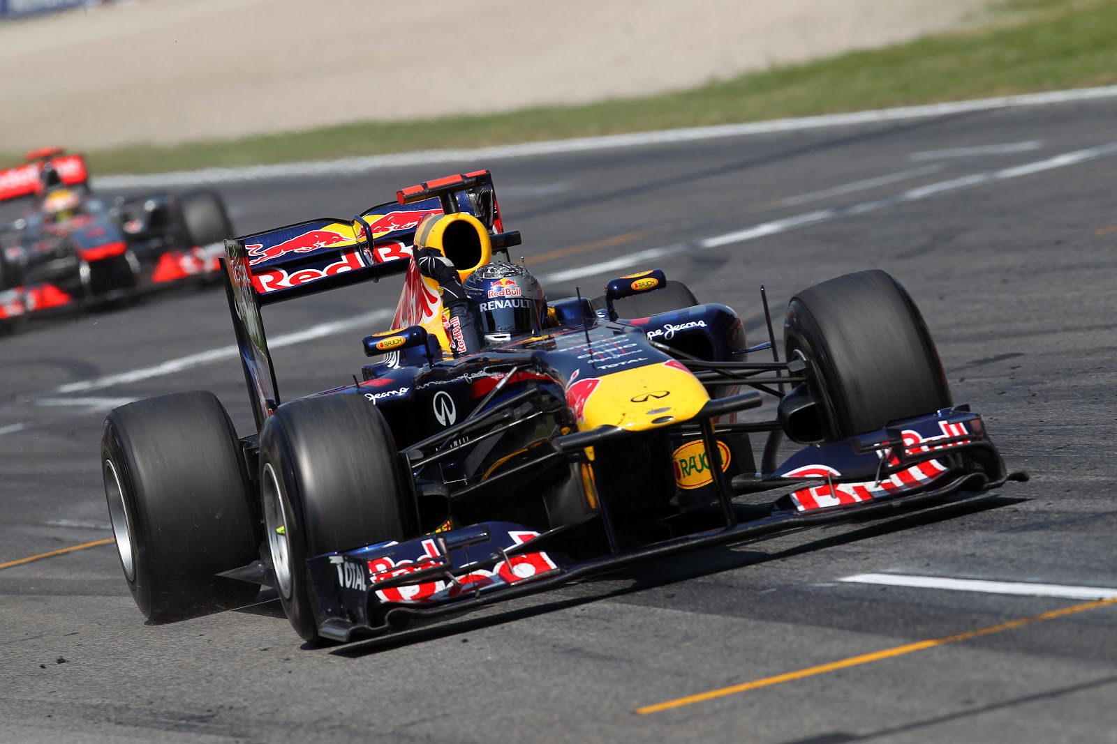 Formel-1-Lexikon.de: Vettel Triumphiert in Spanien