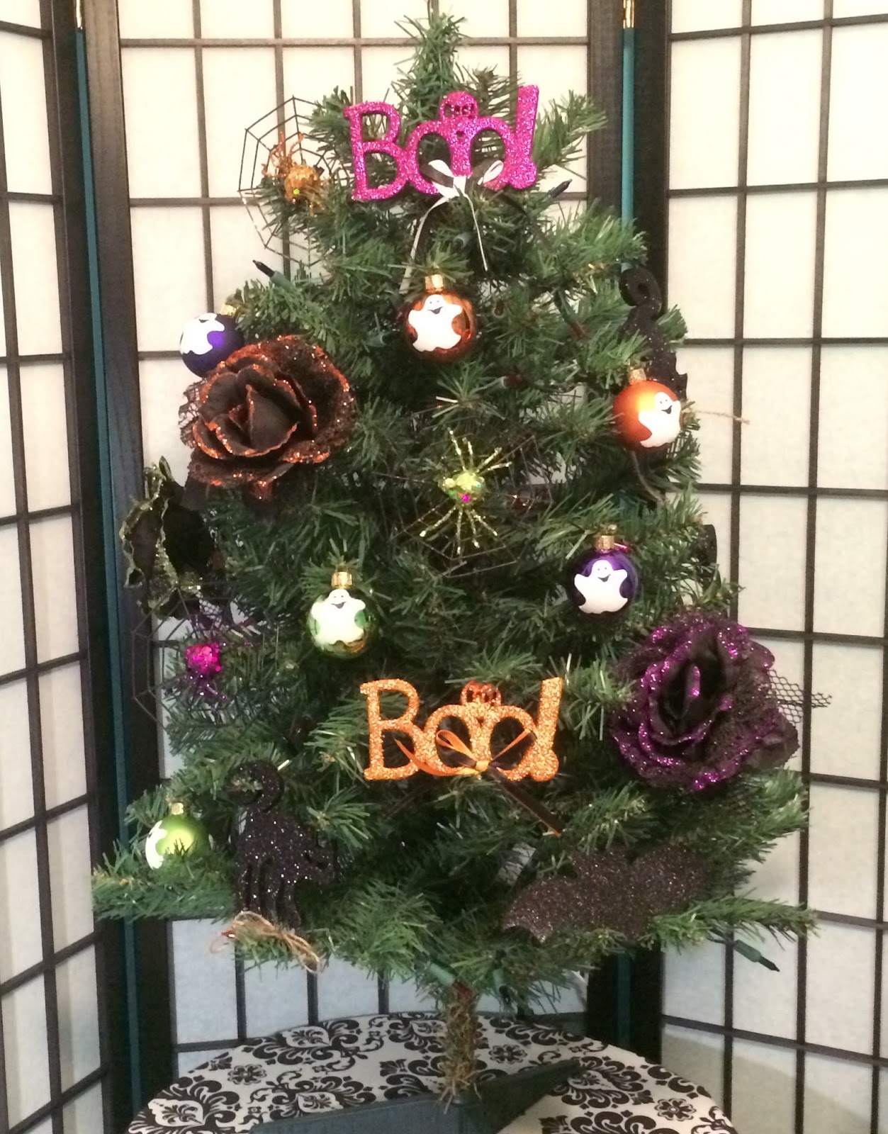 Lil Lams Corner : How To Decorate each Month On the cheap