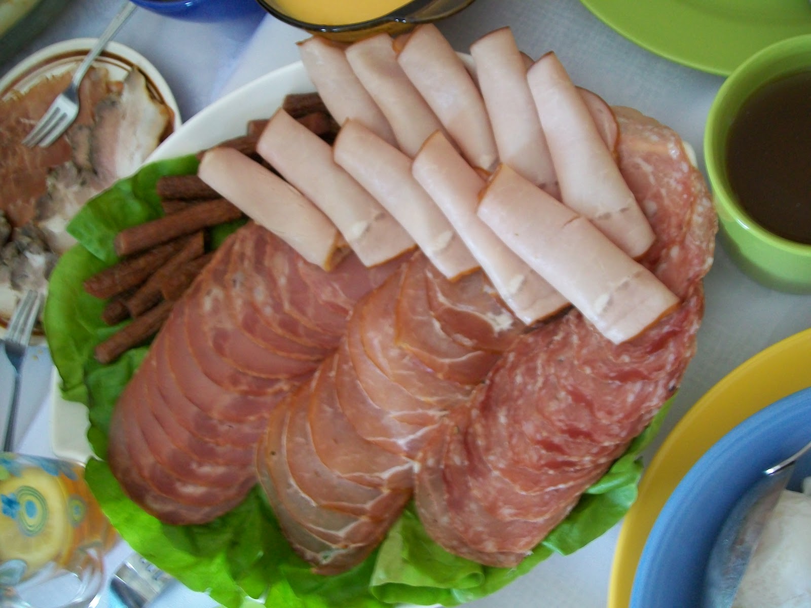 Polish M' Knob: An American in Warsaw: Gratuitous Cold Cuts