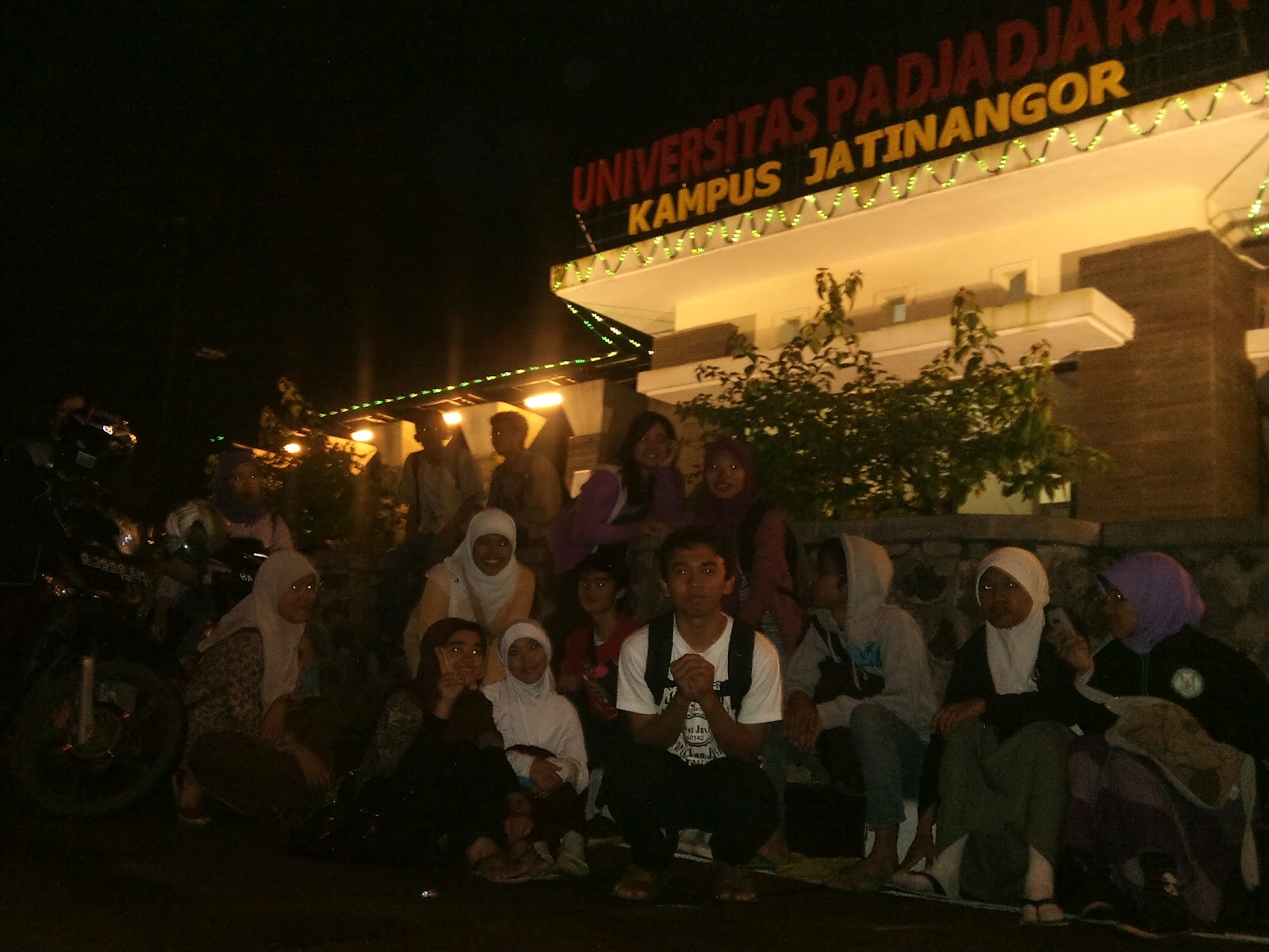 herdiansyah agus: foto kampus unpad jatinangor
