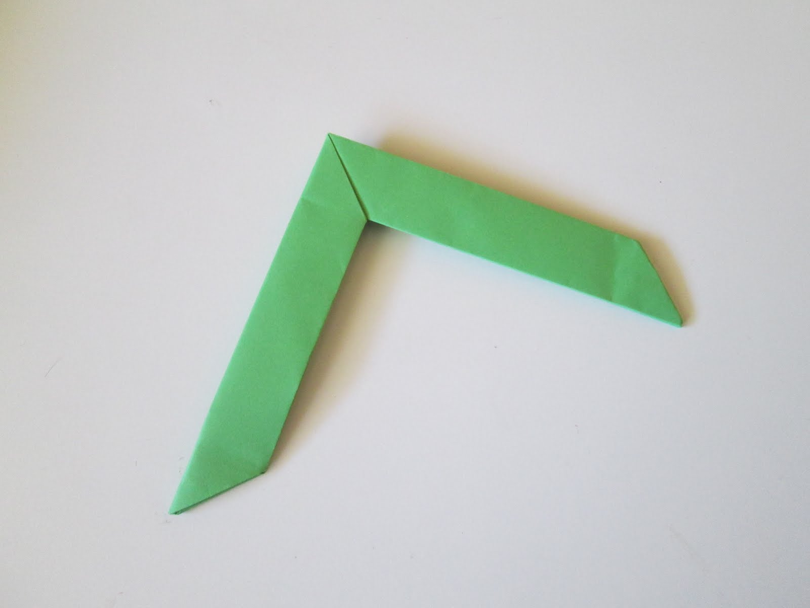 Sergio Herrero Origami: Boomerang