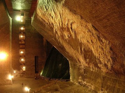 Enung Santi Yunia: PROSES TERJADINYA GEMPA BUMI DAN UPAYA MITIGASI ...