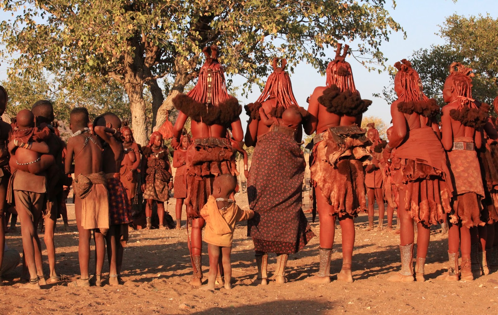 阿畢的天空: 納米比亞之旅(5)─辛巴族(Himba tribe)的悲歌