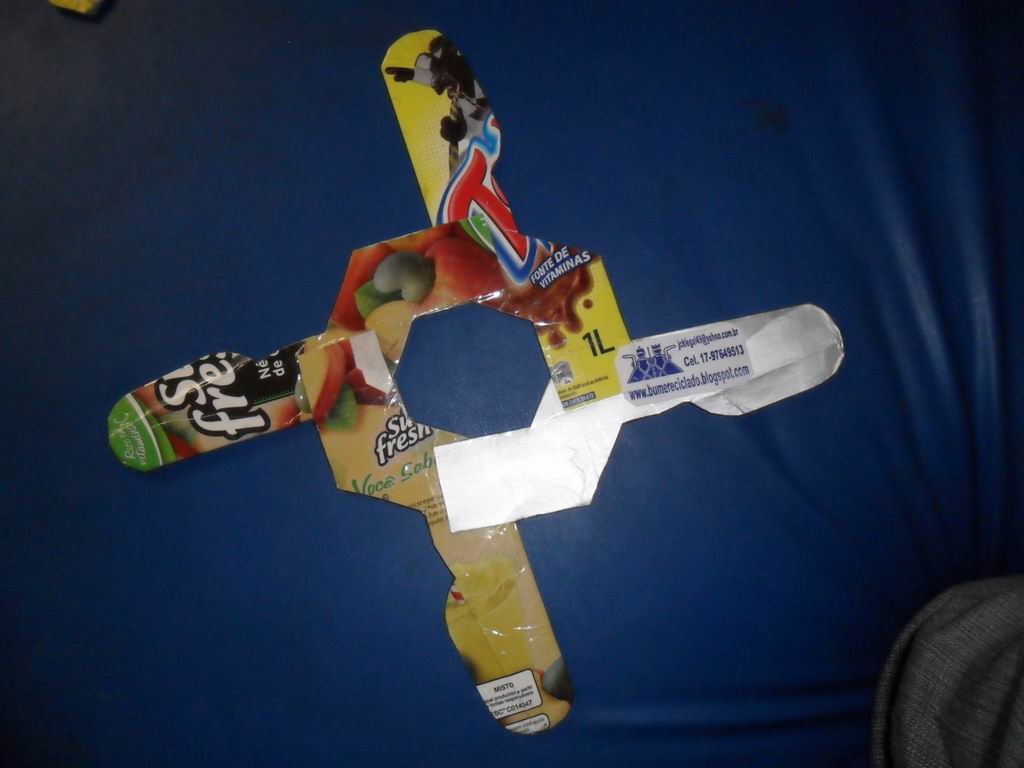 Bumerangue de Papel: Modelos atuais de bumerangue de papel