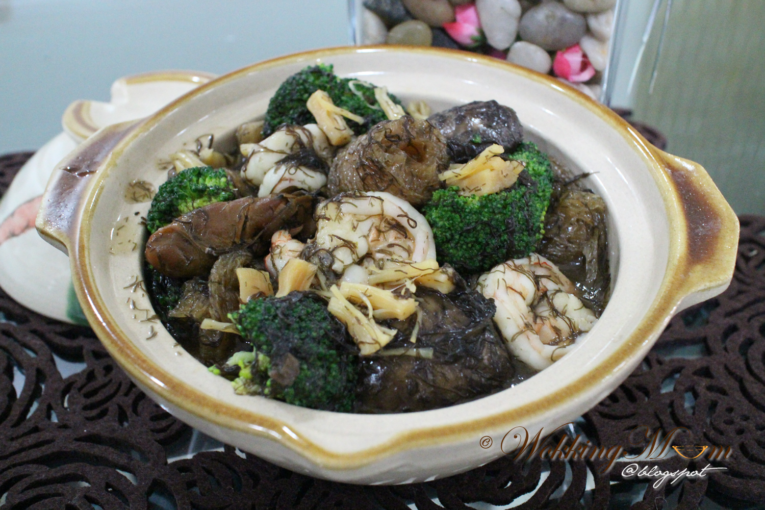 Let's get Wokking!: Seafood Treasure Pot 海鲜一品锅 | Singapore Food Blog on ...