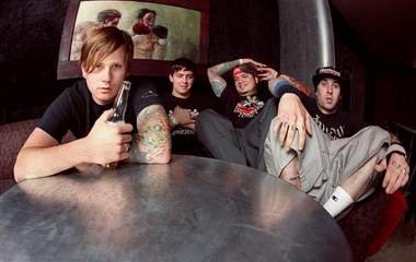 Tentang Musik: Sejarah Box car racer (Band sampingan Tom dan Travis)