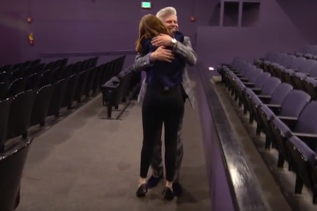 Body Language & Emotional Intelligence: Nonverbal Communication ...