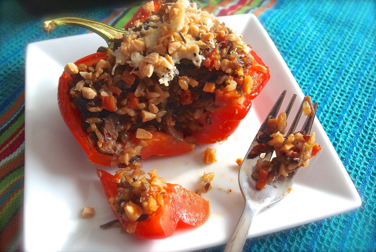 Luv'n Spoonfuls: Wild Rice Stuffed Peppers