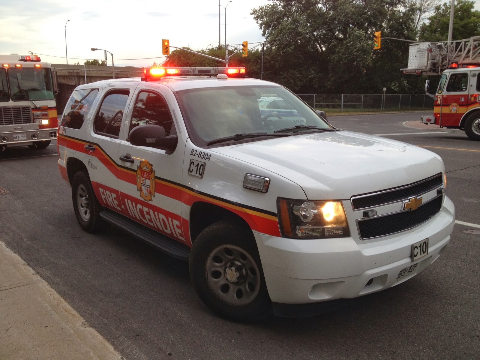 Ottawa Fire Service Pics: Car 10