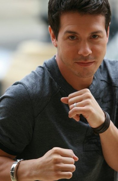 Eyecons: FRIDAY FAB 40+ JON SEDA
