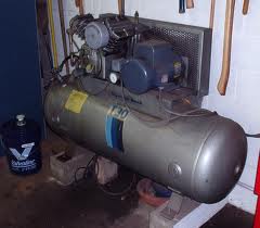 SATUAN TEKNIK KENDARAAN RINGAN: PENGERTIAN AIR COMPRESSOR