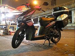 Informasi Seputar Otomotif: Tips Pemasangan Box Pada Motor Second