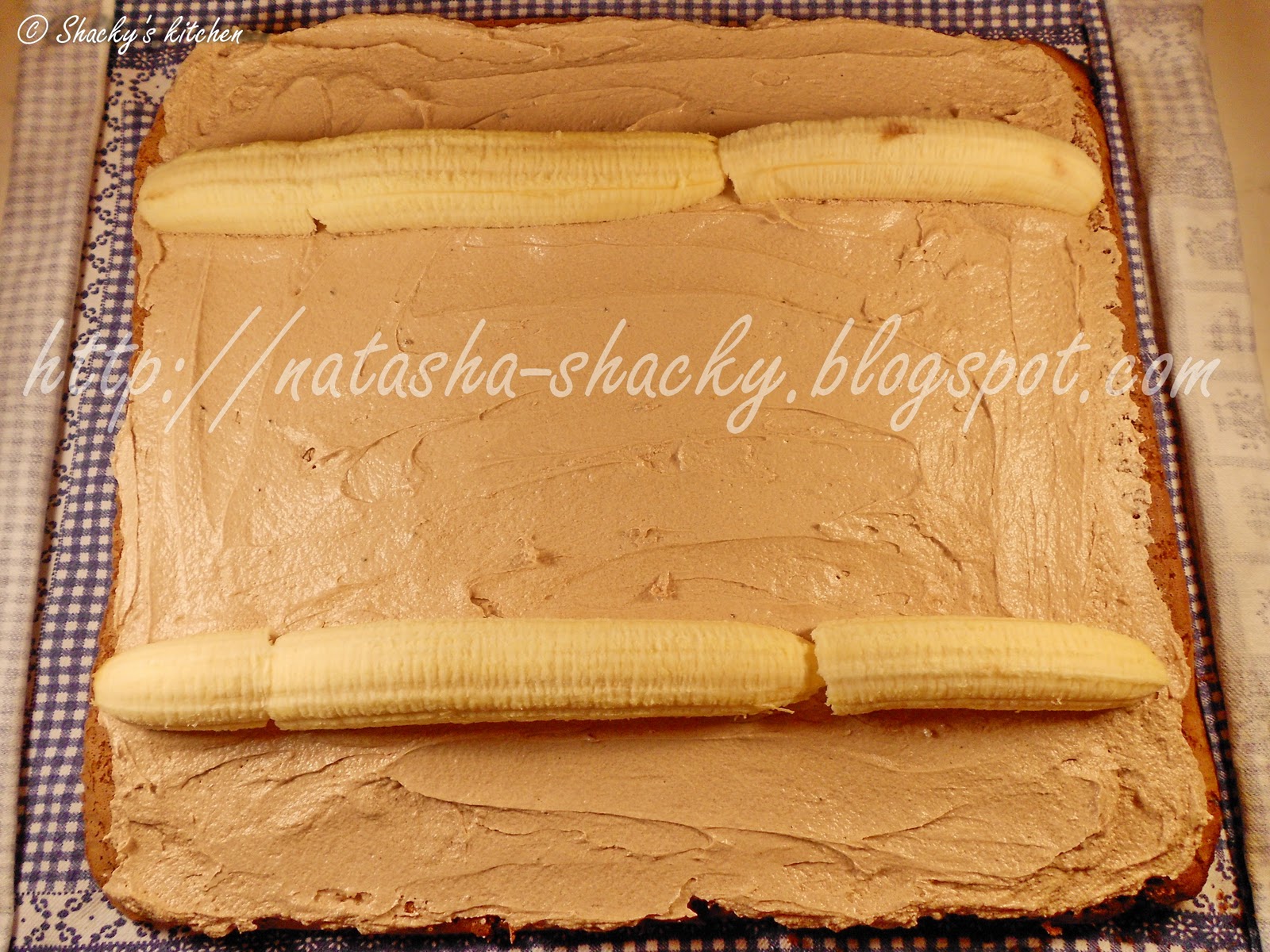 Shacky's kitchen: Rolat sa bananama - mačije oči za početnike