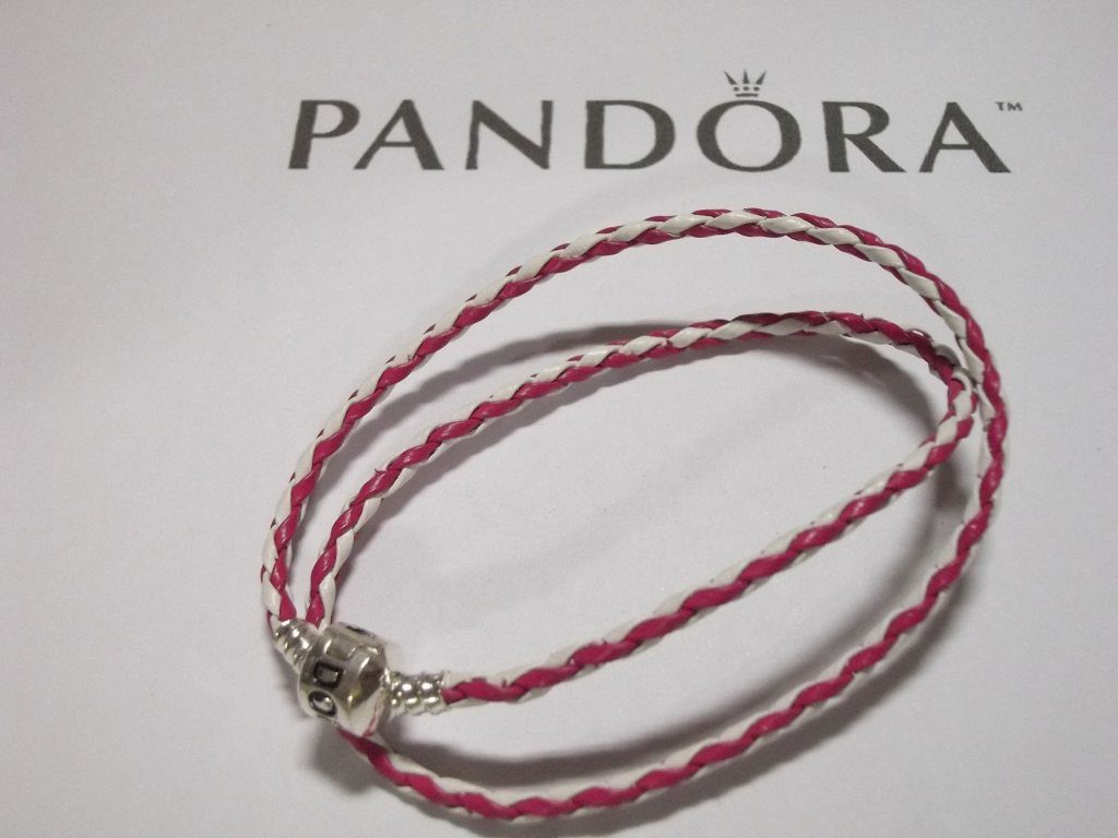 Aquilino'Store: Pulseiras réplica Pandora em pele!